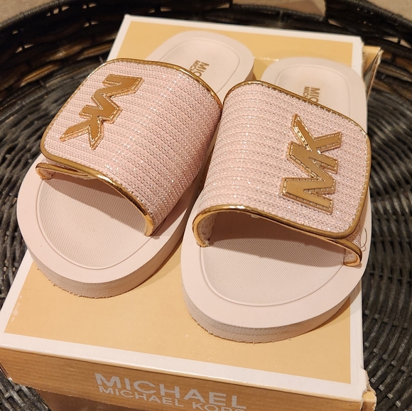 MICHAEL Michael Kors | Shoes | Eli Rylee Sandals | Poshmark